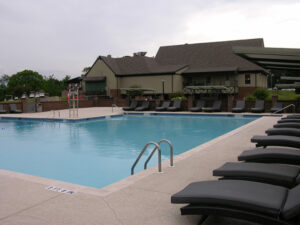 Swimming – Grayson Valley Country Club
